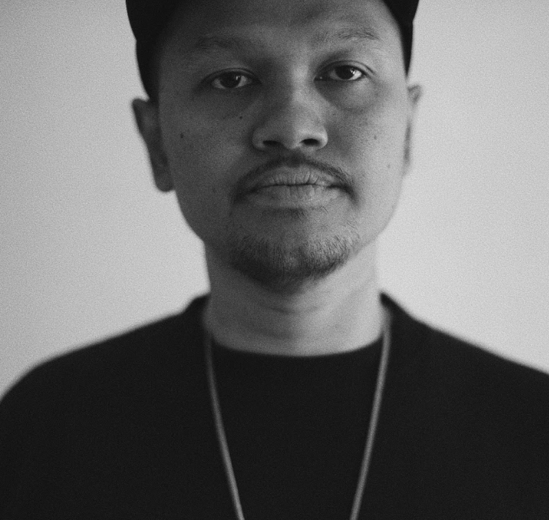 See Through by Paskalis Kunang – Super Sentimental Secret Theory